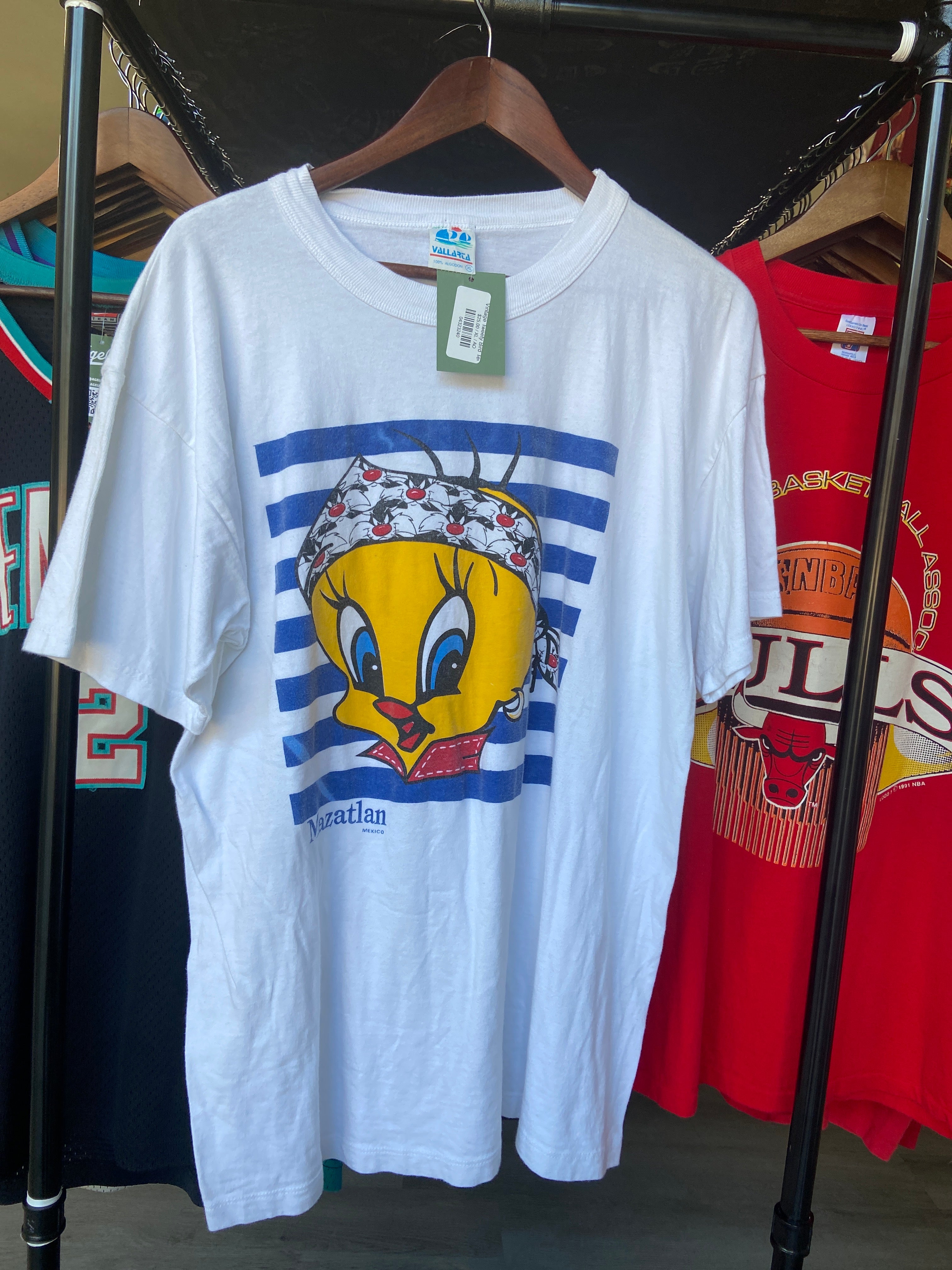 Vintage Tweety Bird Tee – Ageless SC
